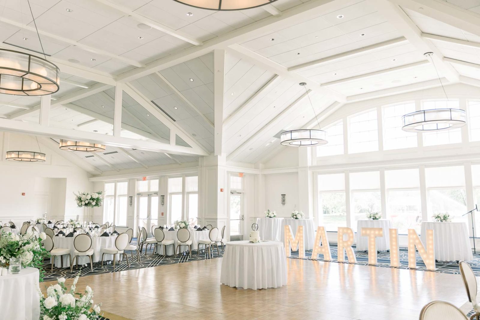 Midland Country Club Wedding in Midland, Michigan - Beyond Jade